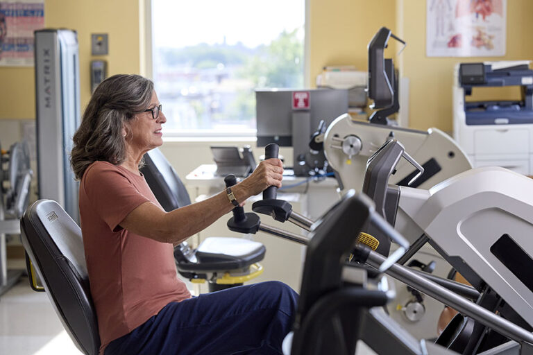 Pulmonary Physical Therapy Houston: How It Helps People with Lung Disease
